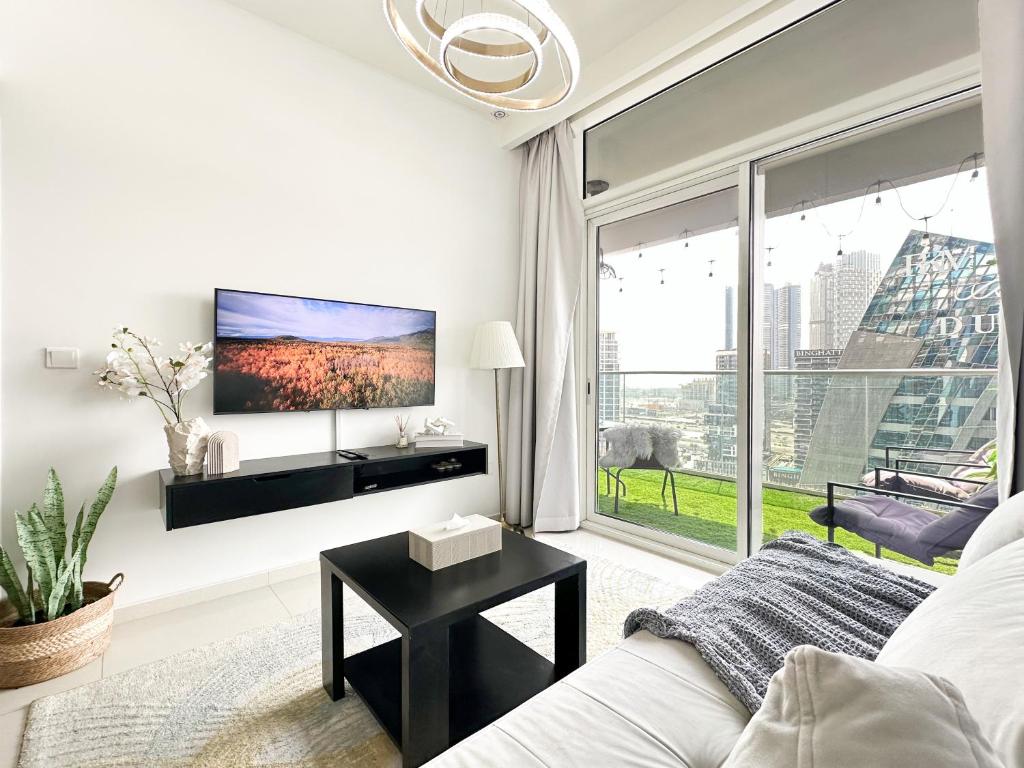 Trophy - Springs Suite with Cozy Balcony Garden, Dubai (updated prices ...