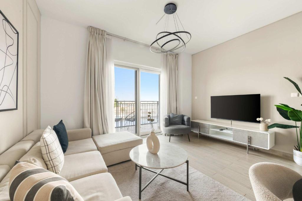 Silkhaus Close to Ferrari World Abu Dhabi, Al Qurayyah (актуальные цены ...