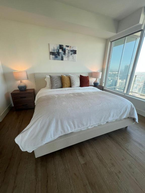 The Daisy Bright 2BR Stay in Downtown San Diego, San Diego (aktualne ...