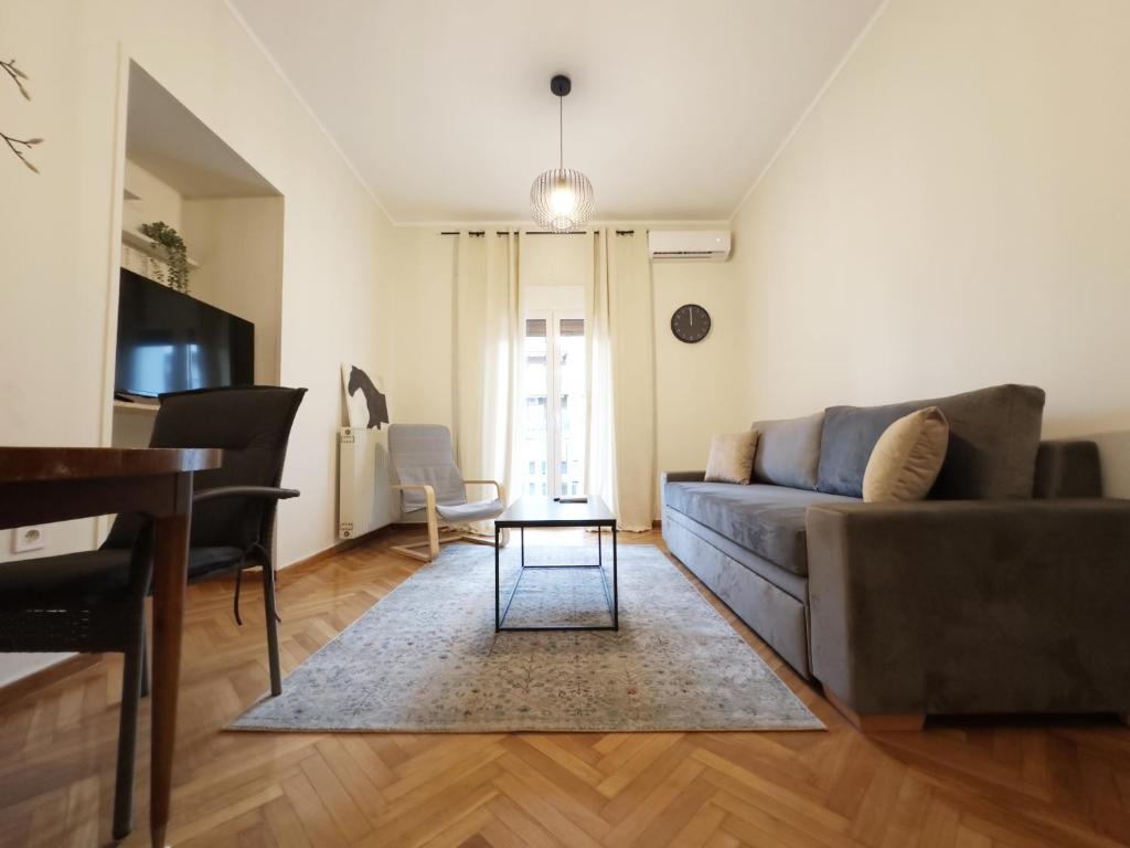 Shoni home, Pireo (precios actualizados 2025)