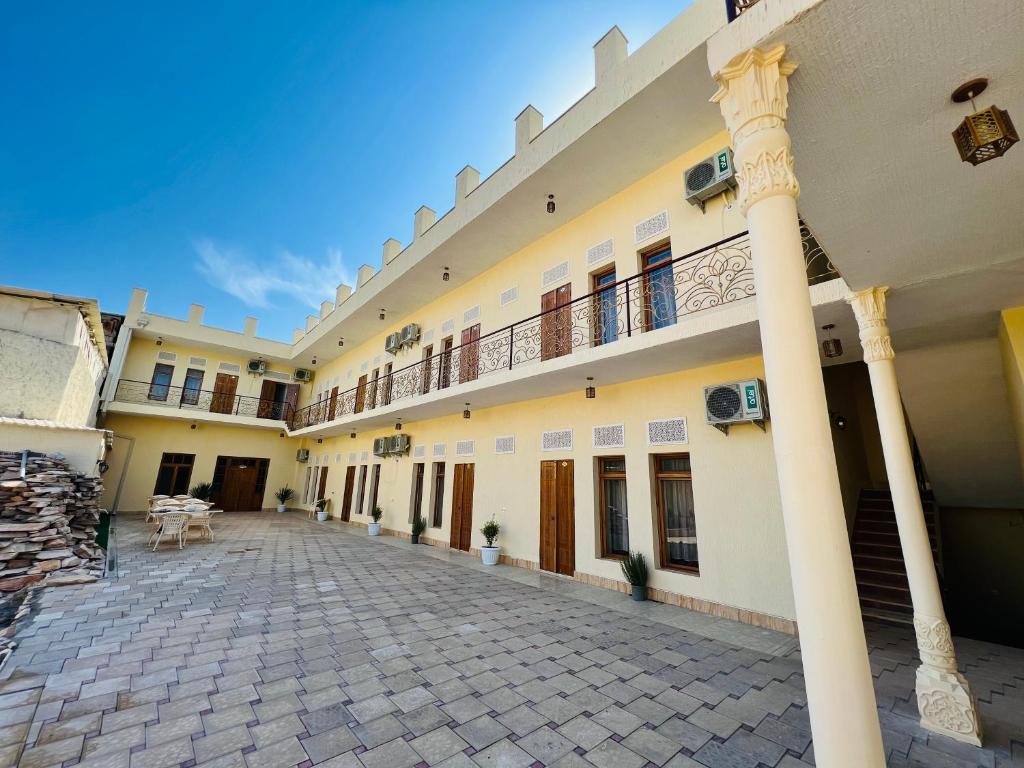 Lola Boutique Bukhara, Bukhara (updated prices 2025)