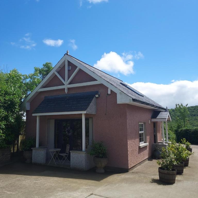 Apple Blossom Cottage, New Ross (updated prices 2026)