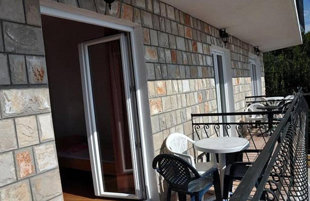 Apartments Marinovac, Živogošće (updated prices 2025)