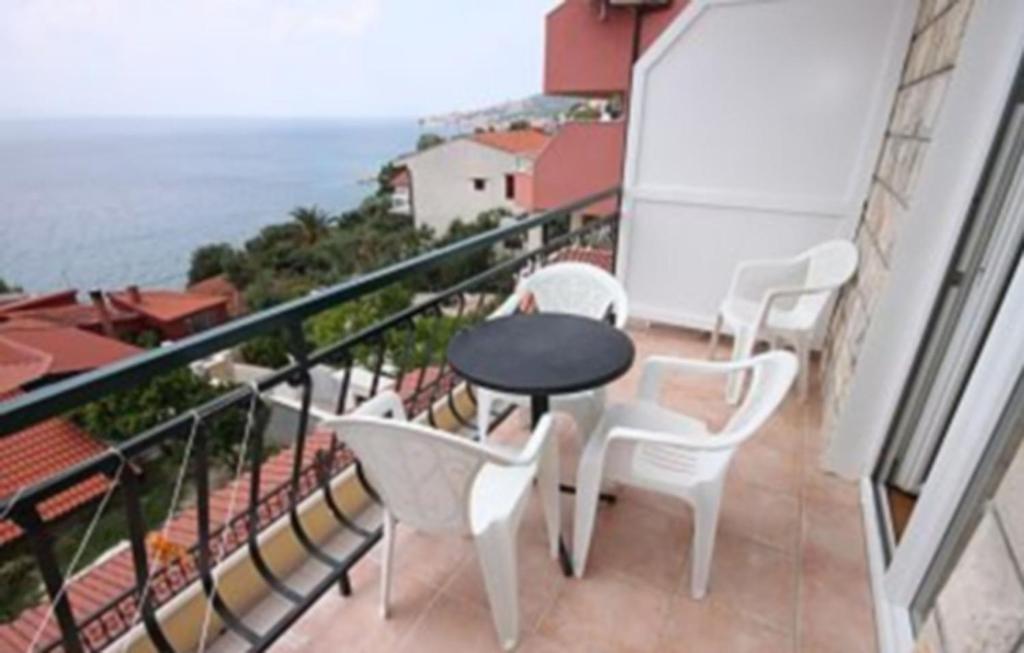 Apartments Marinovac, Živogošće (updated prices 2025)