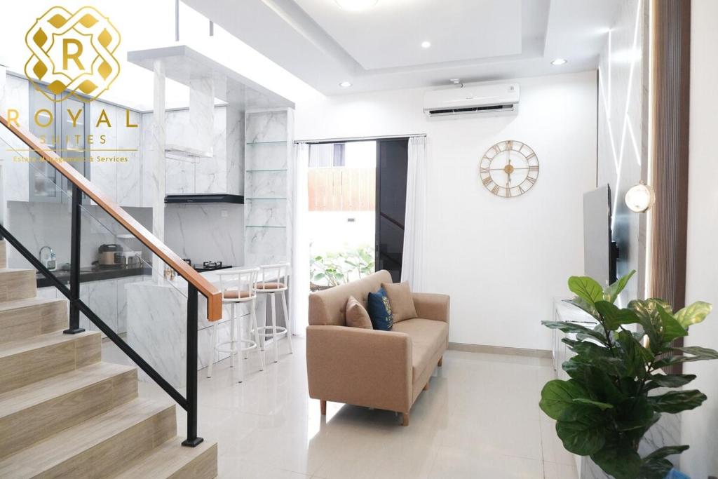 Royal Suites Home Villa 3BR with Private Pool - RHV4, Pusat kota Batam ...