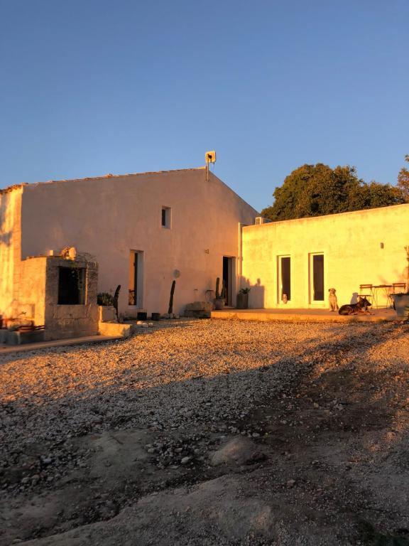 Aguglia Persa, Noto (updated prices 2026)