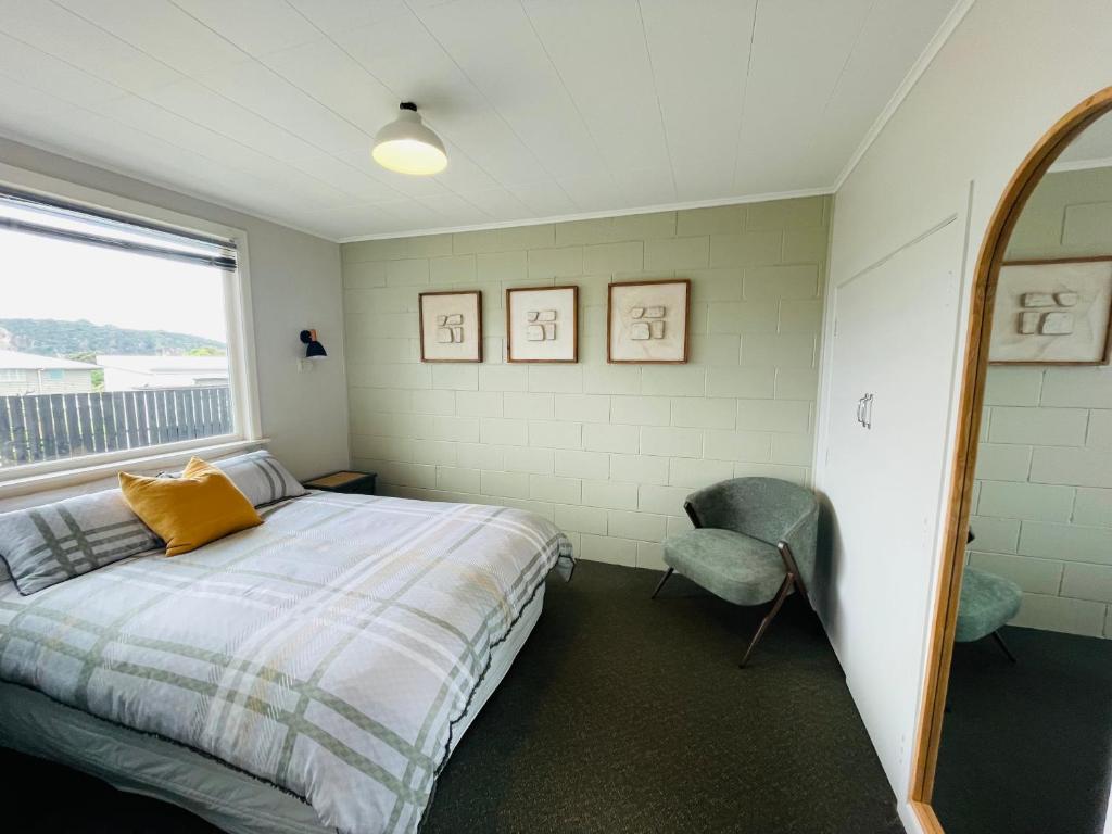 Beach Apartments at Flaxmill Bay Motel, Cooks Beach (updated prices 2026)