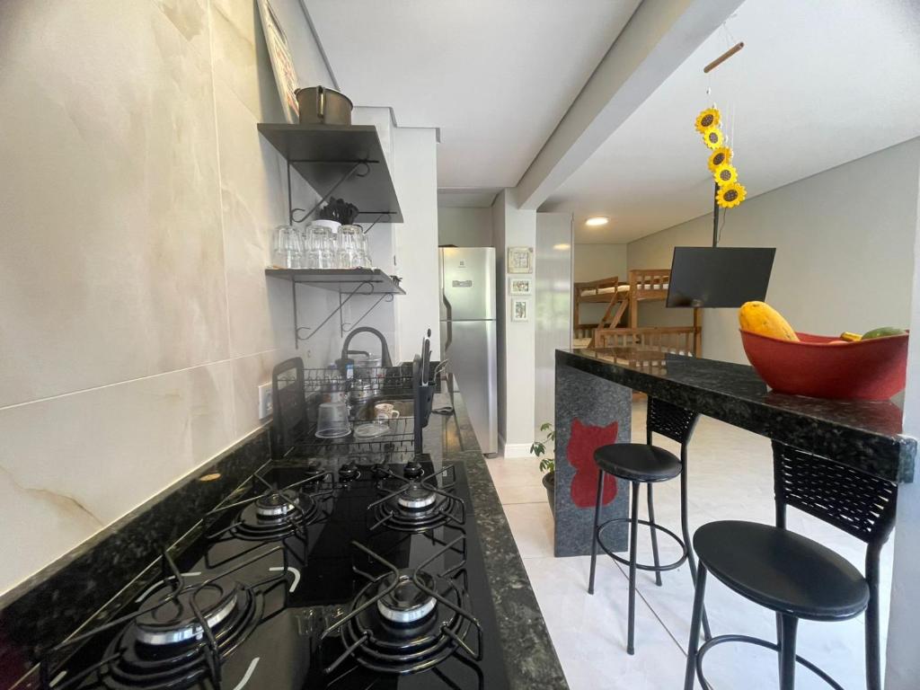Sala living frente ao Mar, São Vicente (preços atualizados 2026)