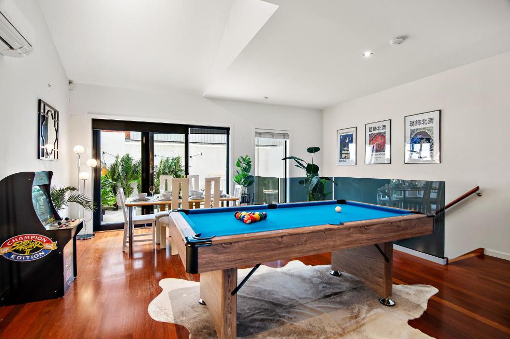 3 Story Zen Japanese Richmond Townhouse,Pool Table, Melbourne (preços ...