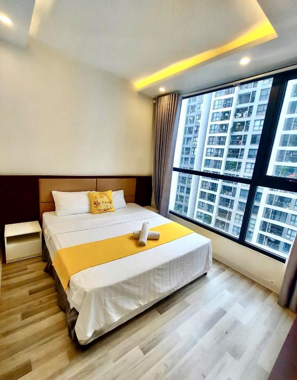 Delux Two Bedroom Apartment Near Marriott And Grand Plaza, Hanoj ...