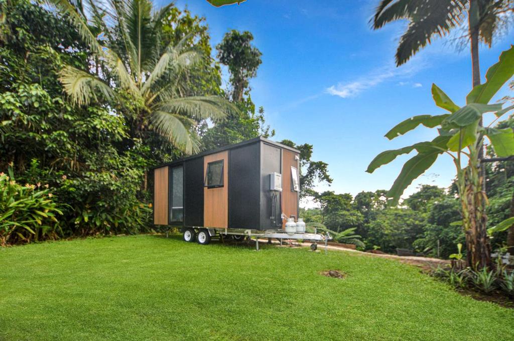Tiny House with Outstanding Landscape Views in Mena Creek, Queensland, Mena Creek (2025-ös ...