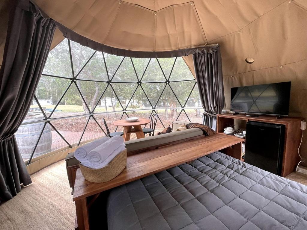 Charming Geo Dome for a Luxurious Glamping Experience in Yarra Valley ...