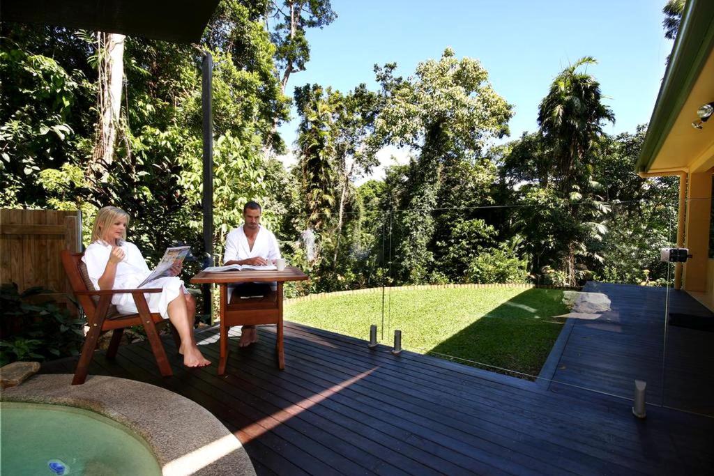 Romantic Rainforest Getaway with Heated Plunge Pool in Kuranda ...