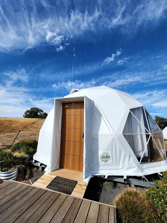 Glamping Dome Rental for Exciting Hiking Getaways in Victoria ...