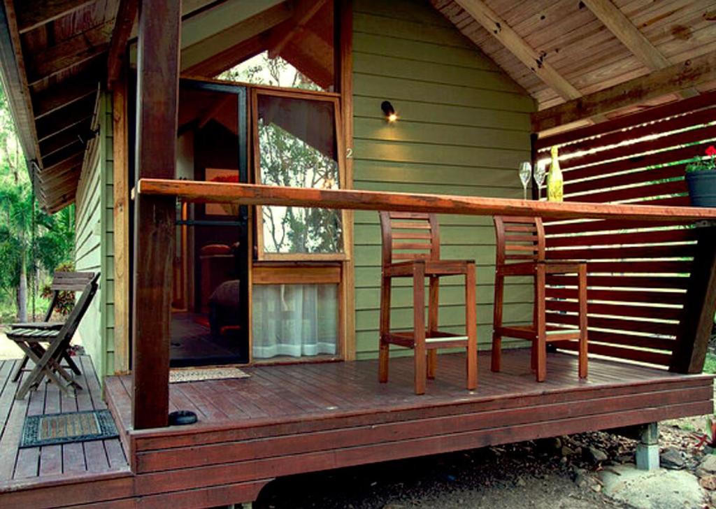 Colorful Cabin Rental with Campfire in Pristine Queensland, Australia ...