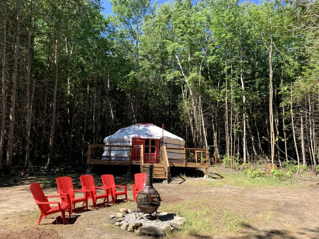 Off-Grid Yurt with Fire Pit and Outdoor Shower and Kitchen in Ontario ...
