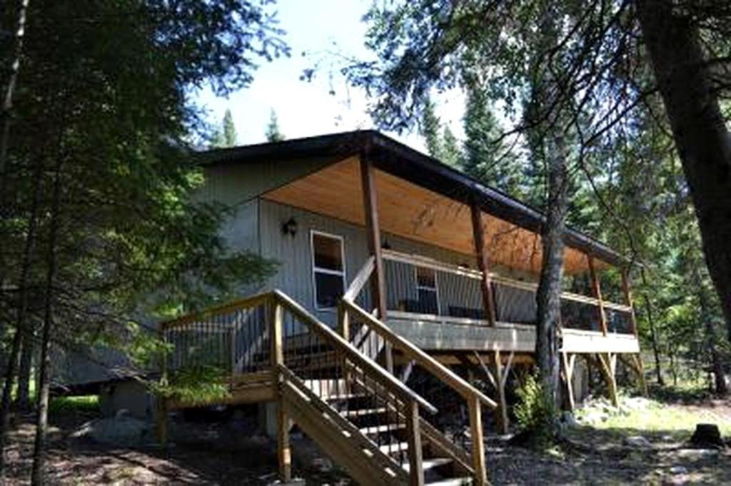 Secluded Waterfront Cottage Rental with Private Dock on Cameron Island ...