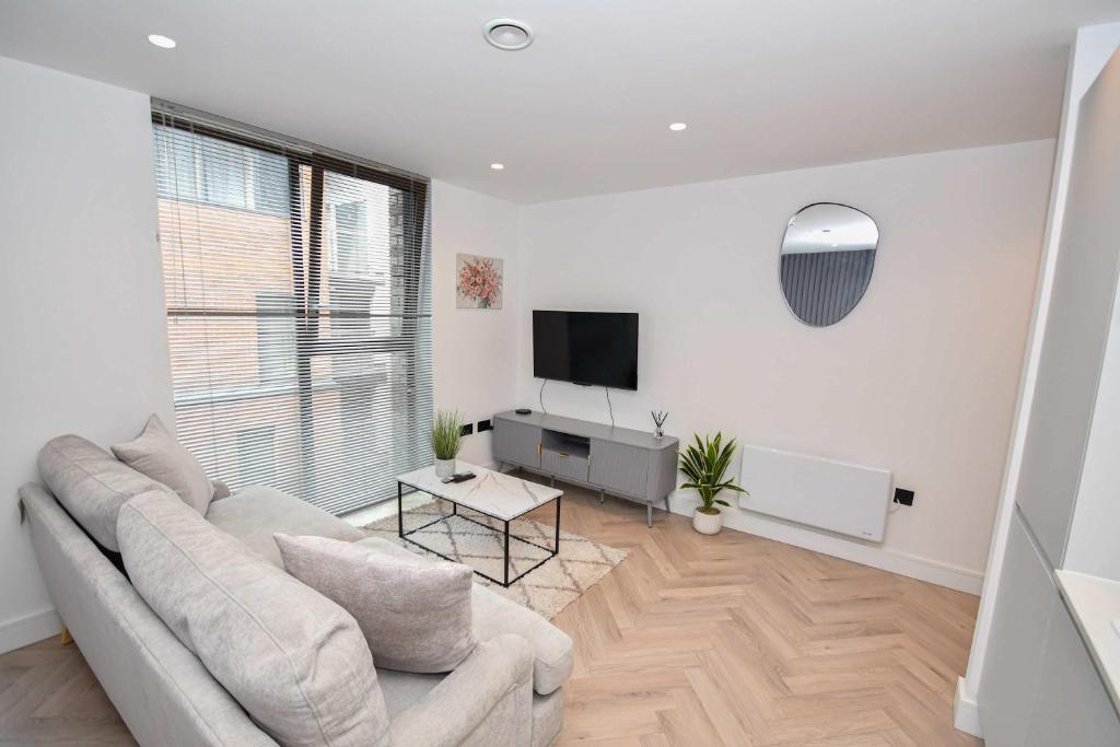 Modern 2 Bed Flat in Central Manchester w Balcony, Manchester (updated ...