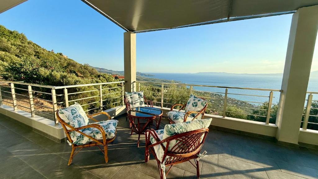 The Perch, Kalamata (updated prices 2026)