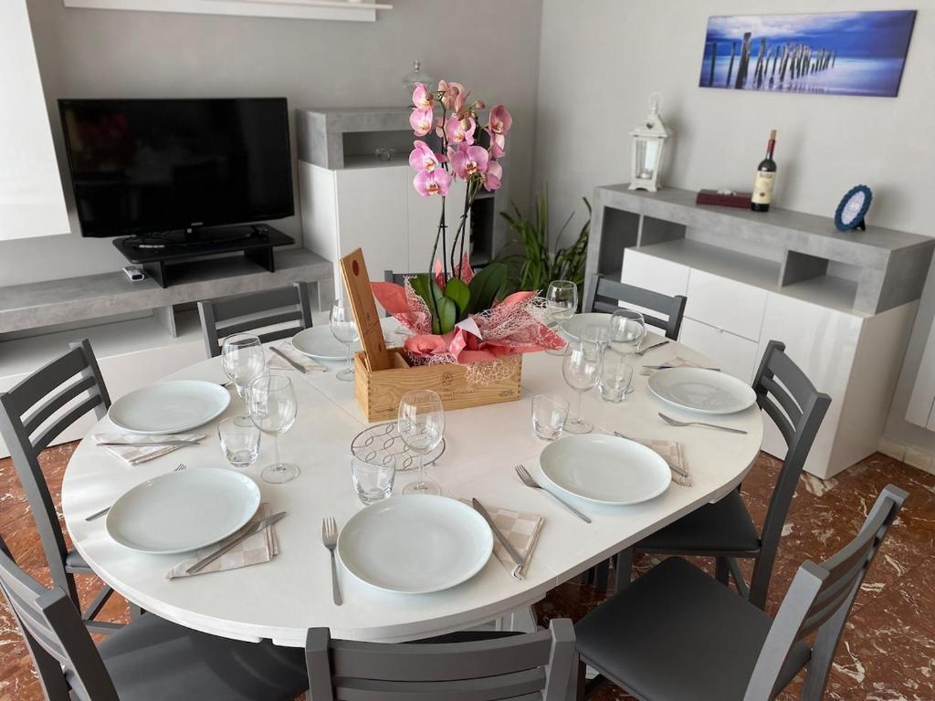 Pineta Mare Appartamento Seaside Park Home, Виареджо (обновени цени за ...