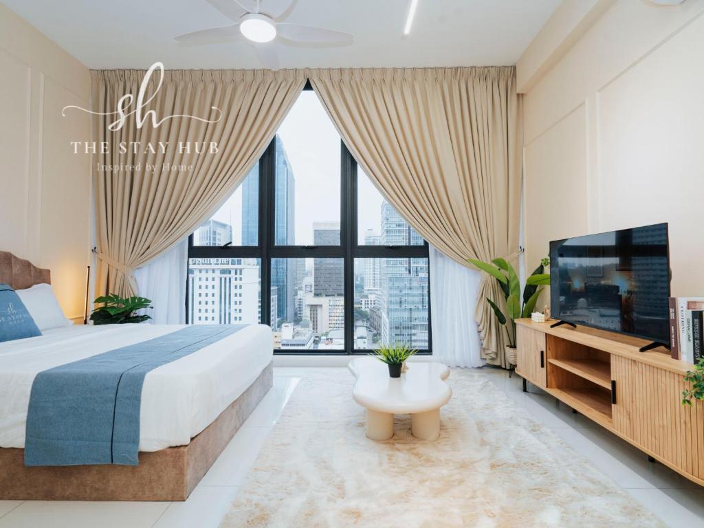 Majestic Residence - Central KL Stay with Petronas Twin Towers View Sky ...