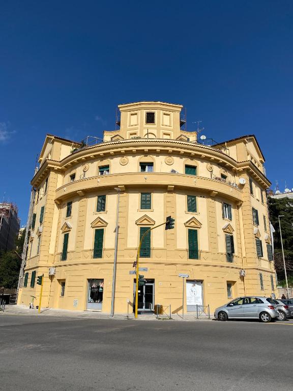 Golden Round Palace, Rome (updated prices 2025)