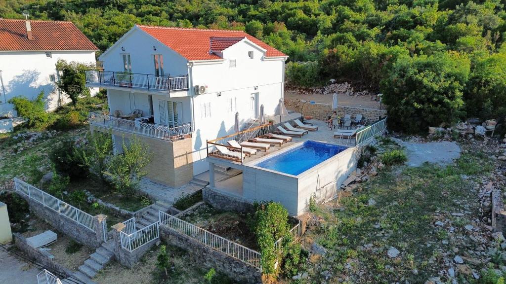 Villa Bubanja with shared pool, Kotor (precios actualizados 2025)