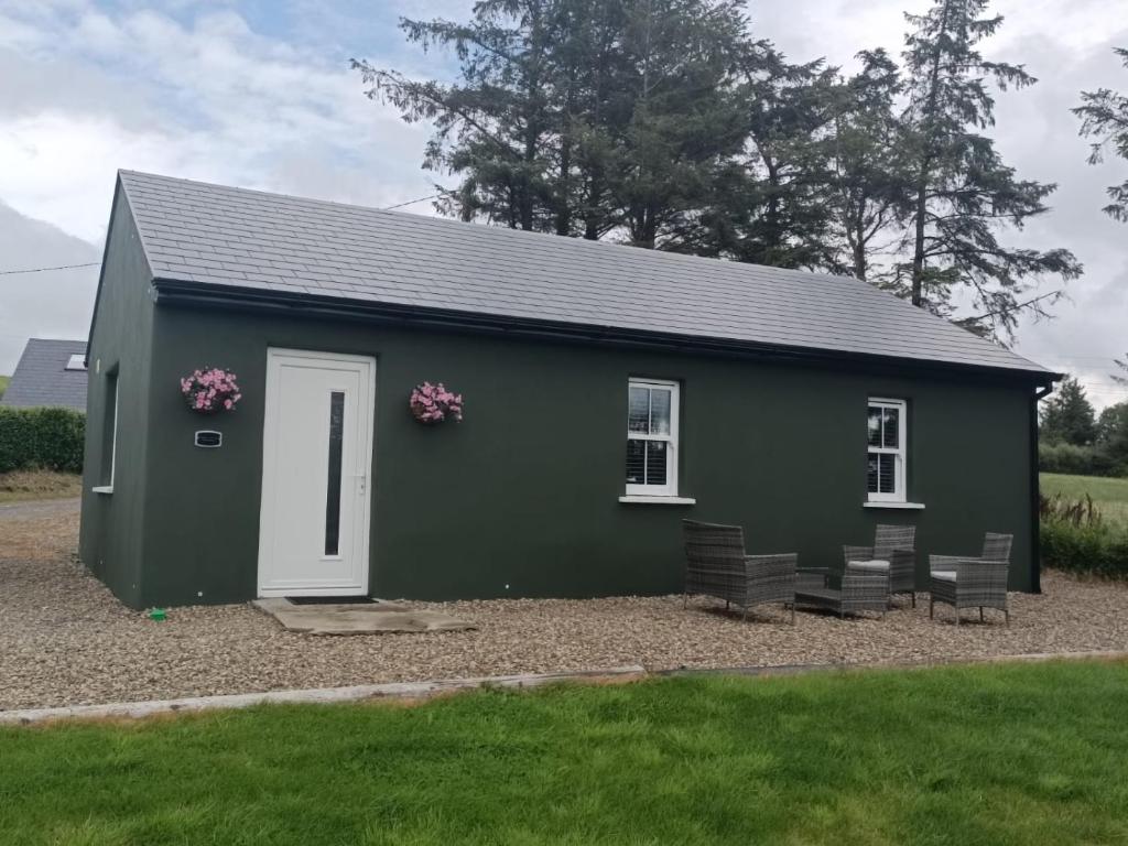 Tadgh's Cottage, Ennis (updated prices 2026)