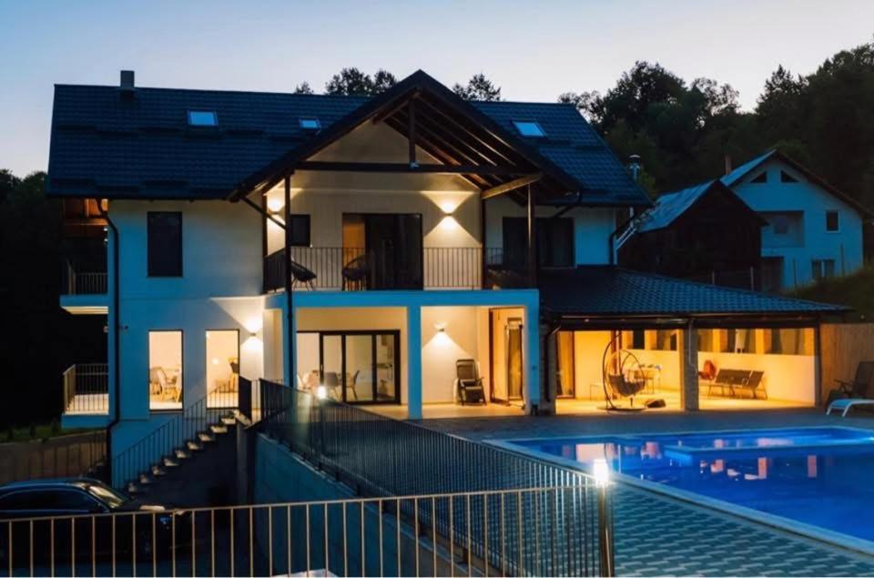 Dimar Retreat villa, Moisei (prezzi aggiornati per il 2025)