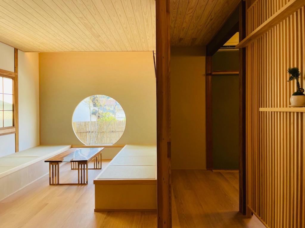 New Open Free Parking Rock Bath 4LDK Spacious Private Building, Dazaifu (harga terbaru 2025)