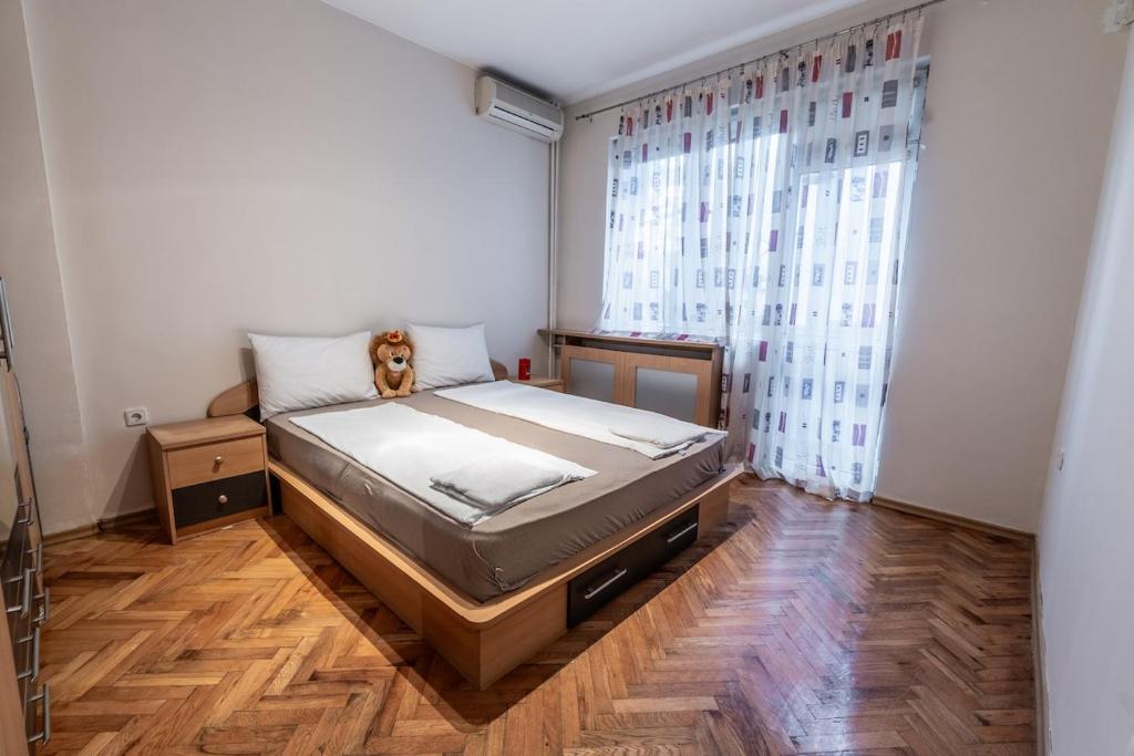 Vitoshka 3BR, Sofia (updated prices 2026)
