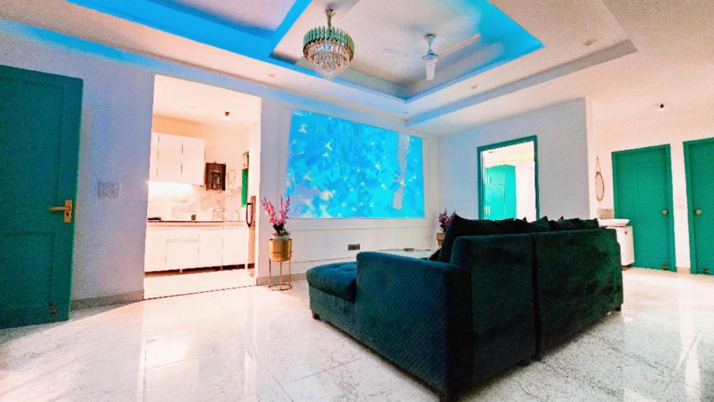 Mykonos Sky Penthouse Rooftop Pool 150" Cinema, Gurgaon (aktualisierte ...