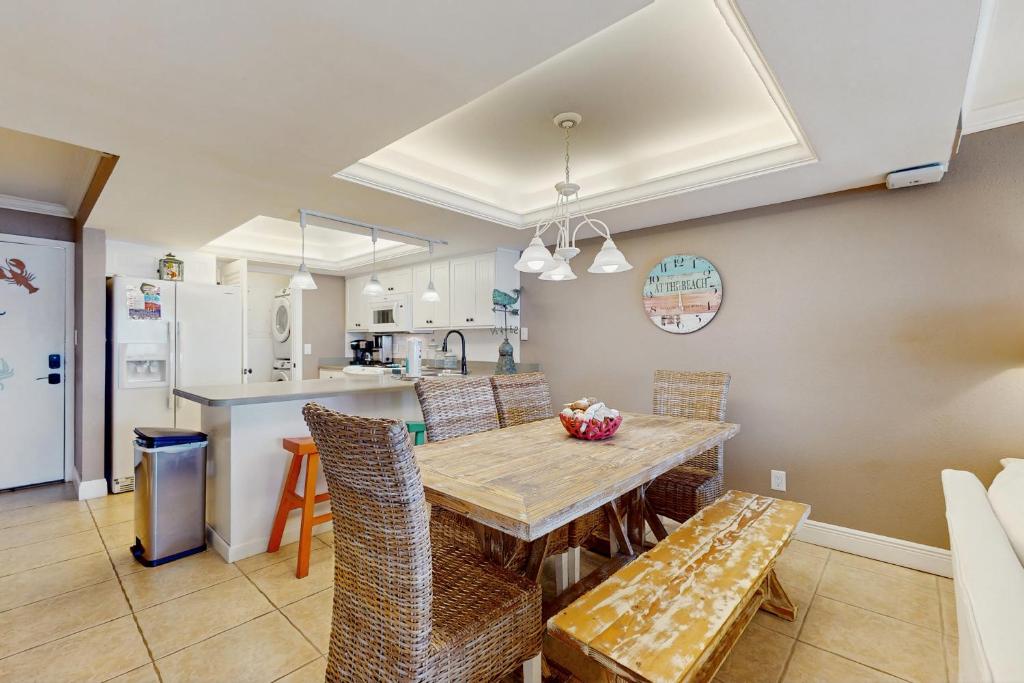 Pinnacle Port C2401, Panama City Beach (precios actualizados 2025)