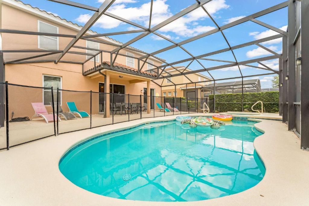 Solterra Bliss - Resort Stay for 13 with Pool Hot Tub & Game Room ...