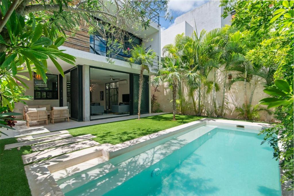 Villa near beach and downtown Tulum, Tulum (updated prices 2026)