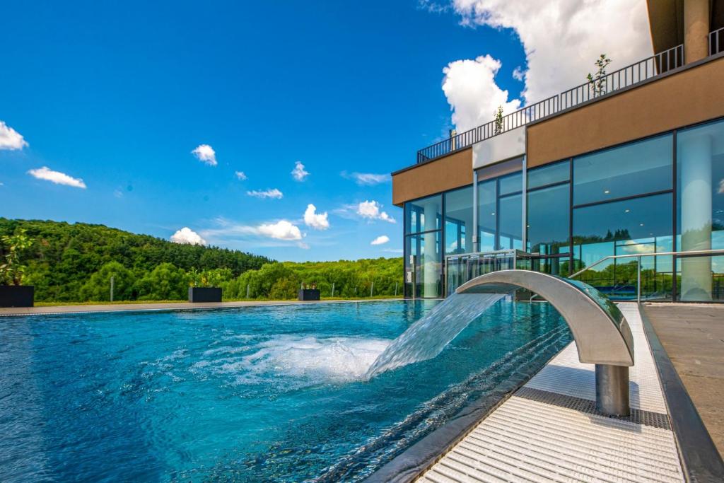 Hotel Essence, Pogány (2025-ös frissített árak)