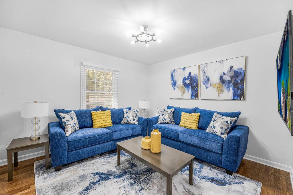 Gilbert Oasis, Charlotte (precios actualizados 2026)