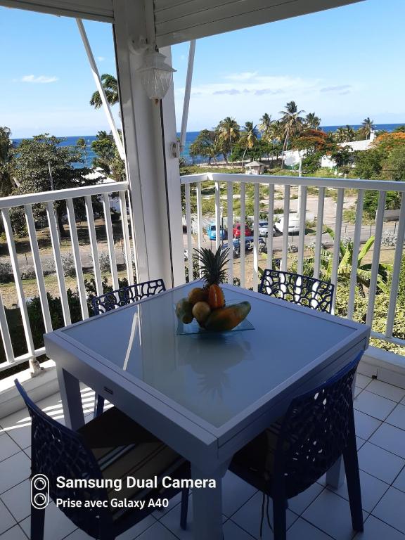 Alizés Sun Rise Le Moule T1 Bis avec vue mer, Le Moule (updated prices ...