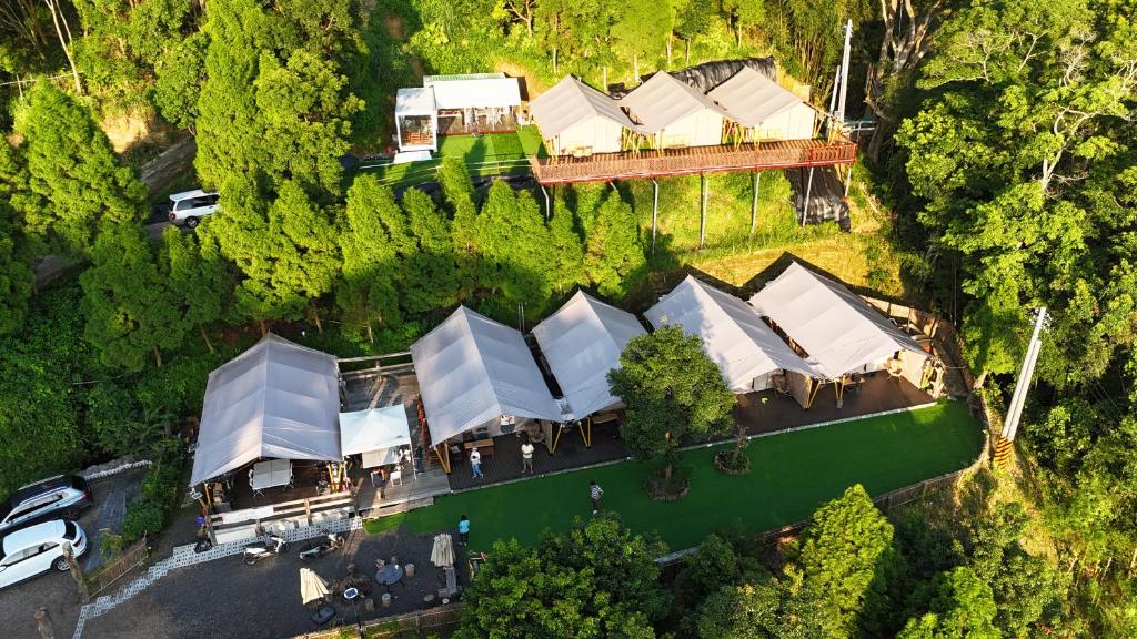 Grow Tree Glamping, Dahu (updated prices 2025)