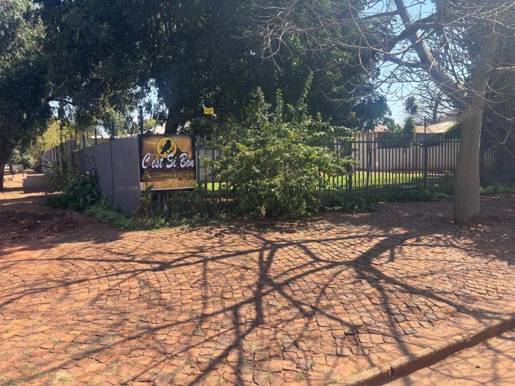 C'est Si Bon Accommodation at 73 Geyser, Mokopane, Mokopane (updated ...