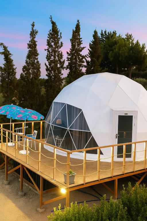 Geo heaven glamp, Aïtánia (updated prices 2025)