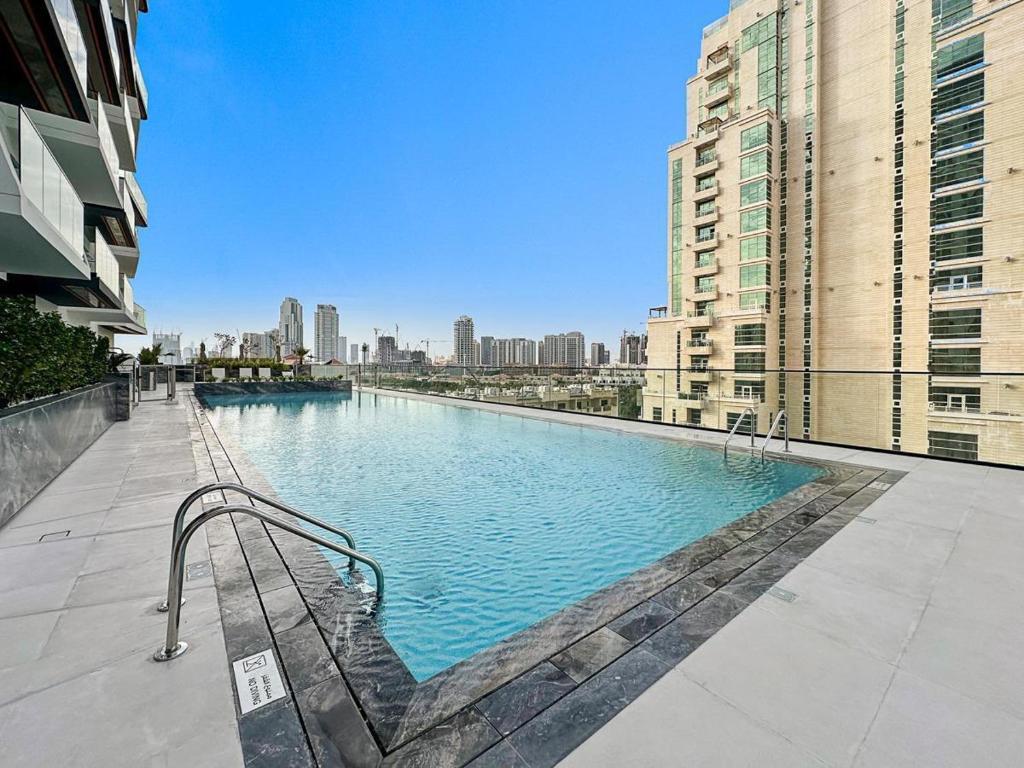 Cozy 1BR Apartment with Pool & Parking JVC Dubai, Dubai (updated prices ...