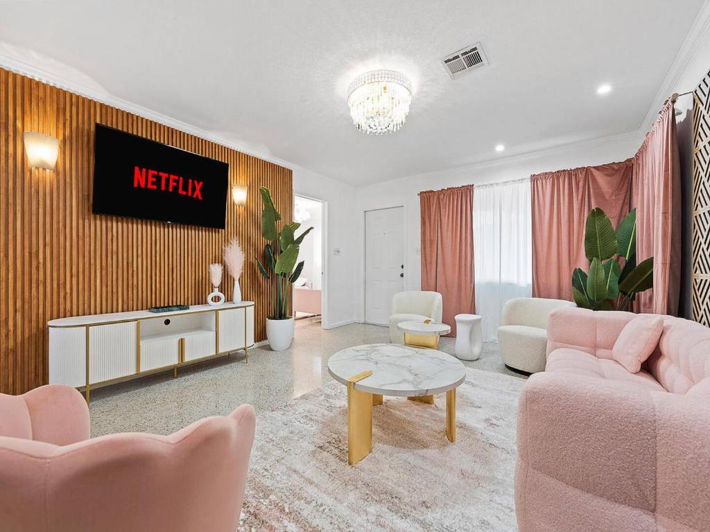 Little Palm House Tropical Escape, Fort Lauderdale (updated prices 2026)
