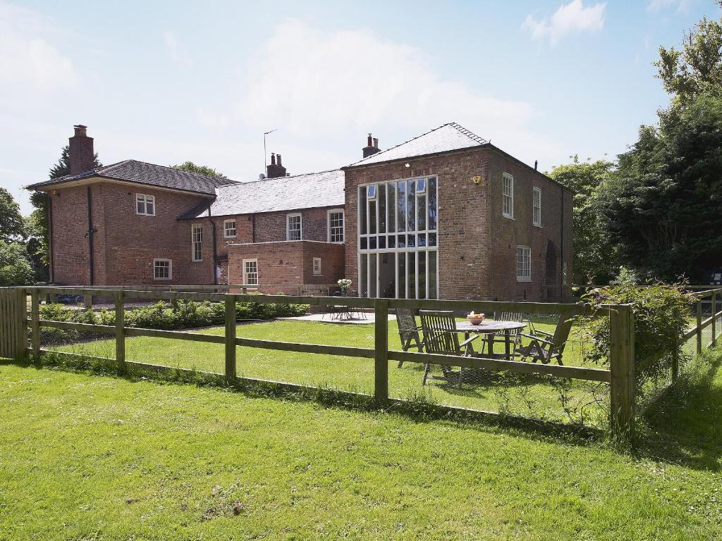 Curlew Barn, Sutton Bridge (updated prices 2026)