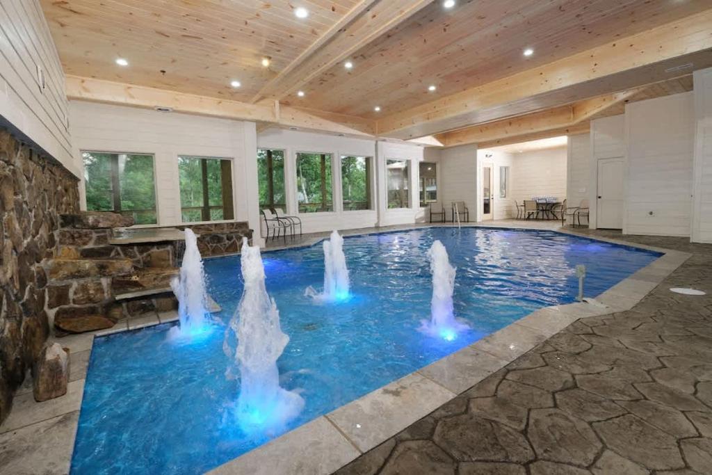 Sierra Cascades - Golf Course - Indoor Pool, Sevierville (updated ...