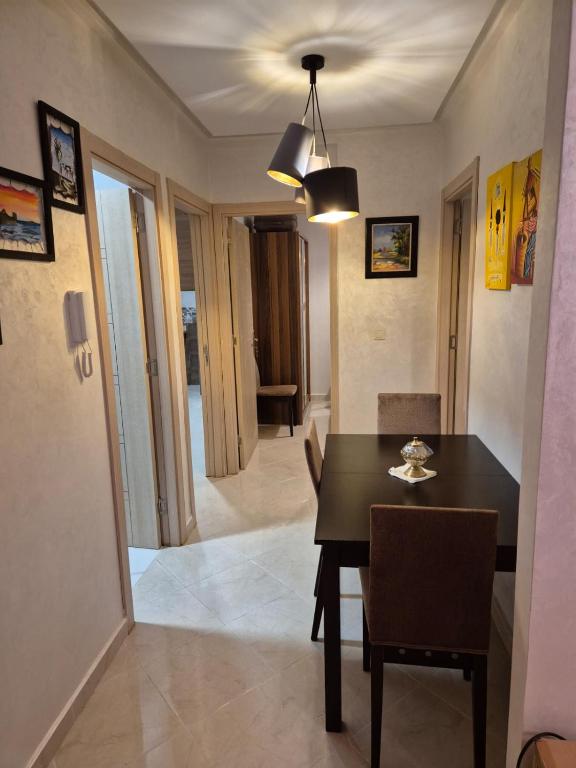 Bel Appartement proximité TFZ - Plage Achakar - CHU Tanger - Aéroport ...