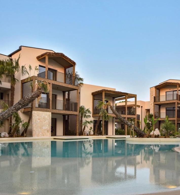 Caribe Sunset - Large 3 Bedrooms with Caribbean Pool, Lido di Jesolo ...