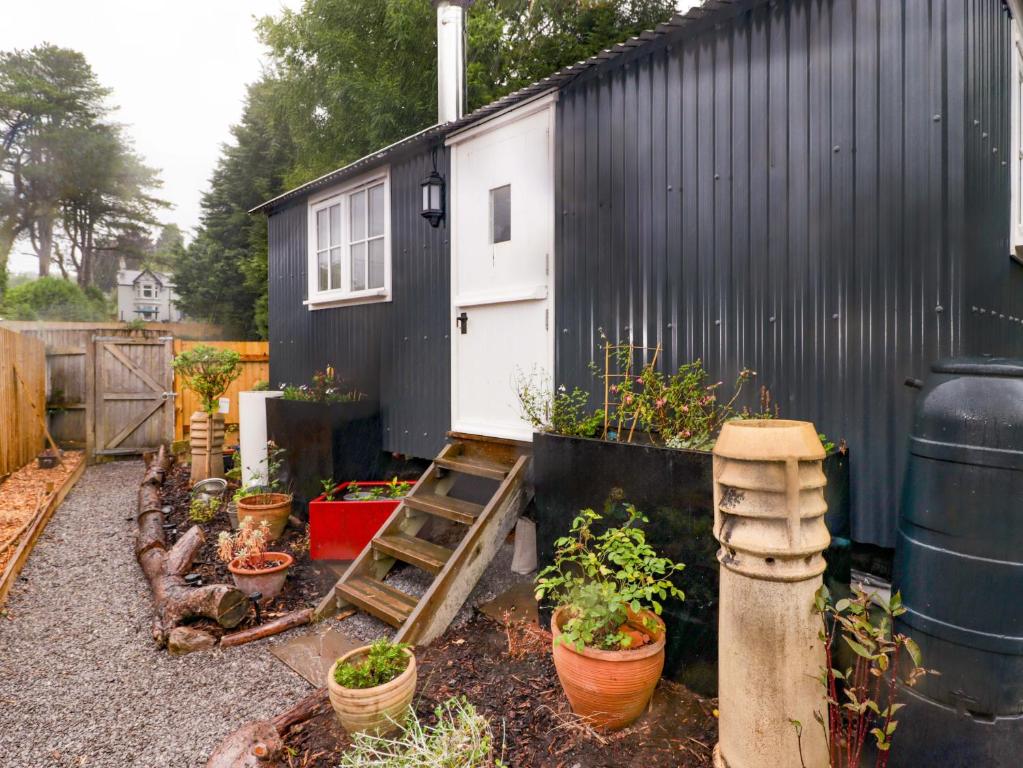 Kings Cwtch Shepherd's Hut, Кардиф (обновени цени за 2026 г.)