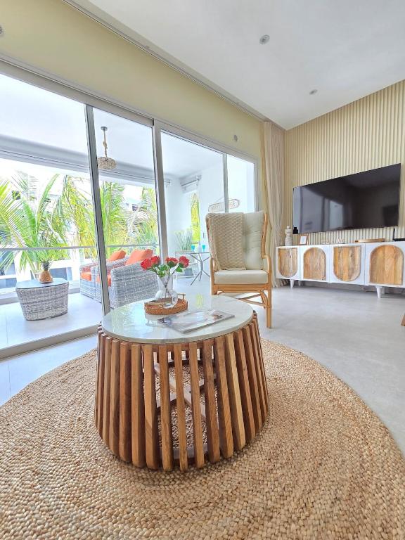 Dominica 203 Luxury Apartment by Caribbean Beach Dominicus Aqua ...