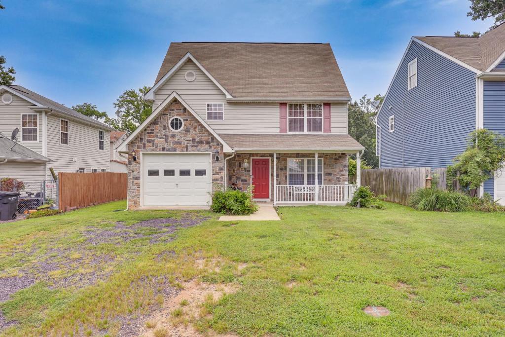 2 Blocks to Potomac River Gem in Colonial Beach!, Colonial Beach ...